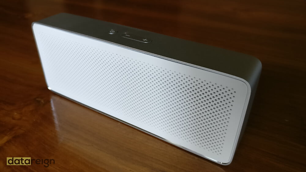 Mi Bluetooth Speaker Basic 2 Review - A Feast For Your Eyes And Ears ...